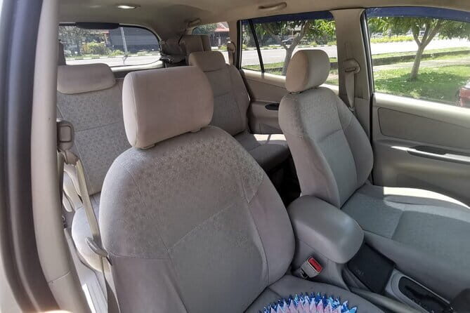 ~Chauffeur: KLIA Airport to Kuala Lumpur City Centre Transfer - The Transfer Experience: What You Can Expect