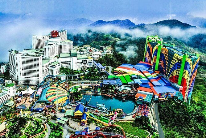 Chauffeur: Malacca to Genting Highlands Transfer [Car] - Key Points