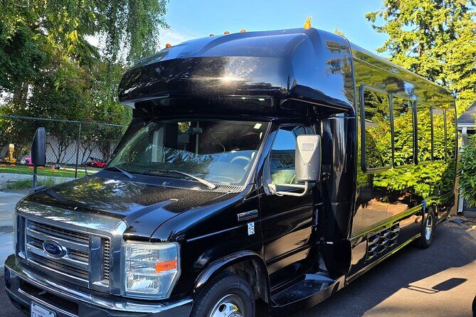 Chauffeured Self Guided Wine Tour in SODO - Authenticity, Food, and Wine Quality