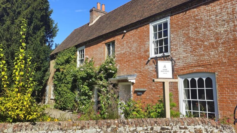 Chawton and Alton: tours to discover Jane Austen's most beloved places - Exploring the Itinerary in Detail