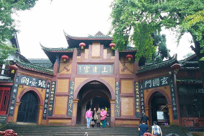 Chengdu Guided Tour of Qingcheng Mountain and Dujiangyan Irrigation - Possible Drawbacks or Considerations