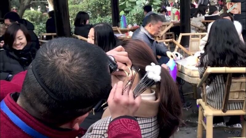 Chengdu: Illuminated Night Tour with Sichuan Opera or Hotpot - FAQ