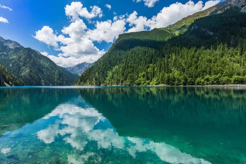 Chengdu: Jiuzhaigou+Huanglong 2-Day private Tour - Practical Details: Transportation, Timing, and Comfort