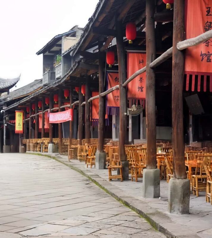 Chengdu: Leshan Giant Buddha & Mount Emei 2-Day Culture Tour - Authentic Experiences We Loved