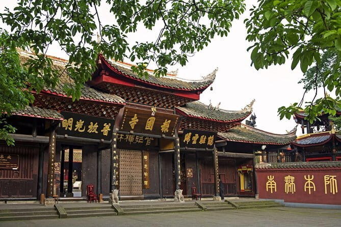 Chengdu Private Day Tour to Emei Mountain with Lunch and Cable Car Ride - Mount Emei in Context: Why Visit?