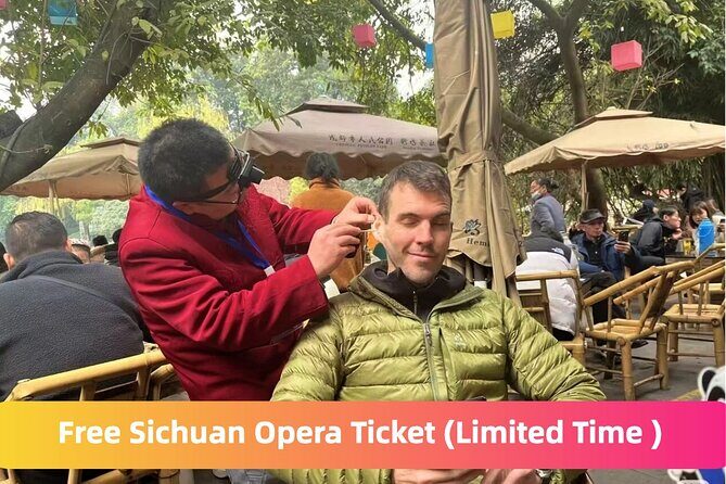 Chengdu Private Half-Day tour with City Highlights & Hidden Eats - Key Points