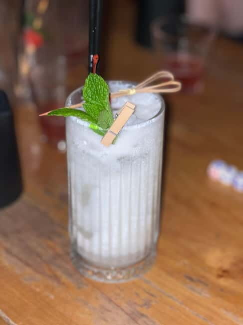 Chengdu Pulse: Nightclub & Local Cocktail Tour - Why This Tour Works Well for Travelers