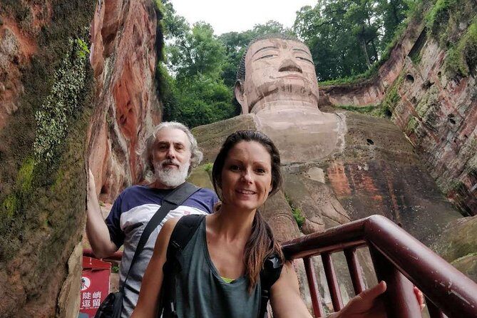 Chengdu Railway Station Pick up and Leshan Buddha Day Tour - Who Is This Tour Best Suited For?