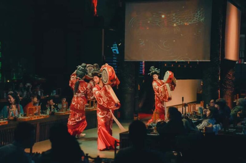 Chengdu: Royal Cultural Dinner Show SHUYANFU - Key Points