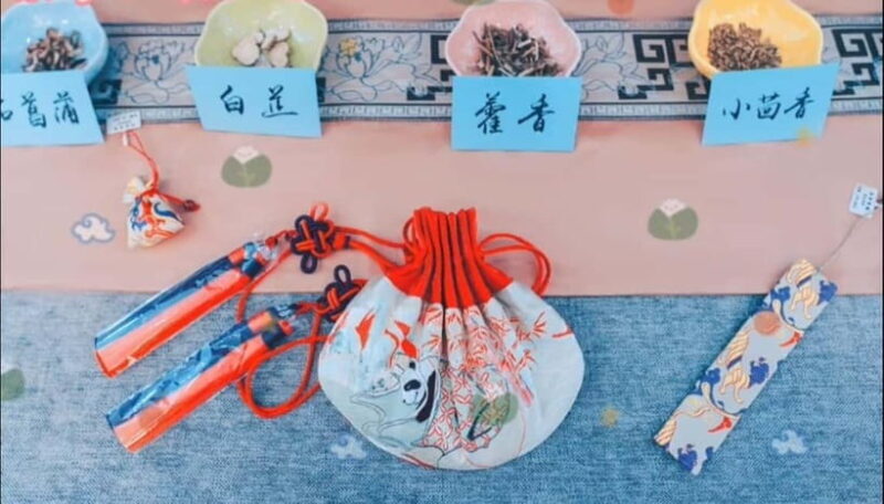 Chengdu: Traditional Handicrafts Workshop with Tea Break - A Detailed Look at the Experience