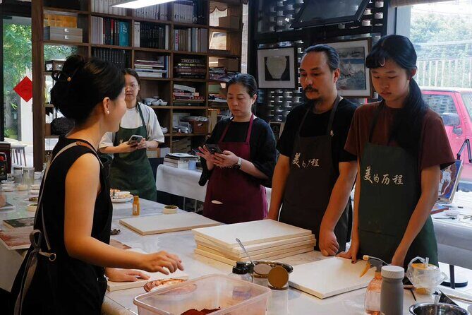 Chengdu UNESCO Sacred Buddhist Masterclass -Dunhuang Mineral - The Materials and Techniques