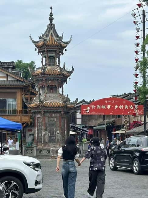 Chengdu: Visit the countryside of China - Scenic Transport from Chengdu