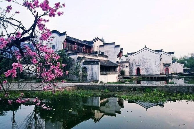 Chengkan Ancient Village Half-Day Private Tour from Huangshan - The Practical Side: What to Expect and Consider