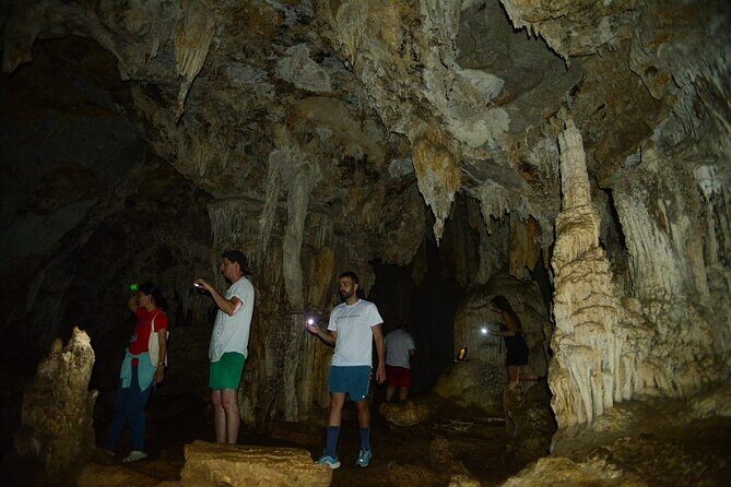 Cheow Lan Lake Tour with Diamond Cave Kayaking from Phuket - Who Would Love This Tour?
