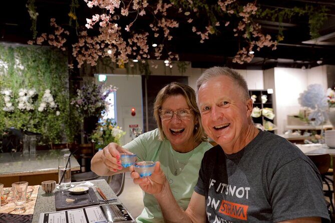 Cherry blossom & Japanese Sake Tasting in Shinjuku - Cherry Blossom & Japanese Sake Tasting in Shinjuku: A Genuine Taste of Japan