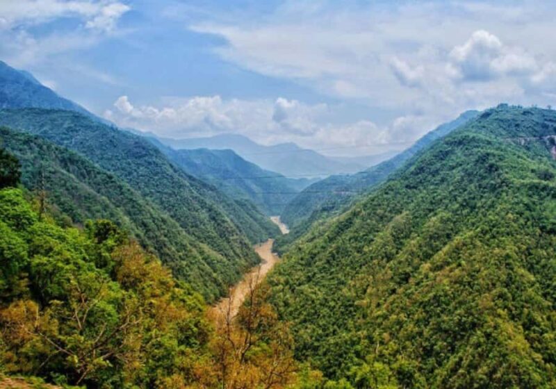 Chhindwara: Patalkot, Devgarh Fort, & Waterfall Day Tour - Key Points