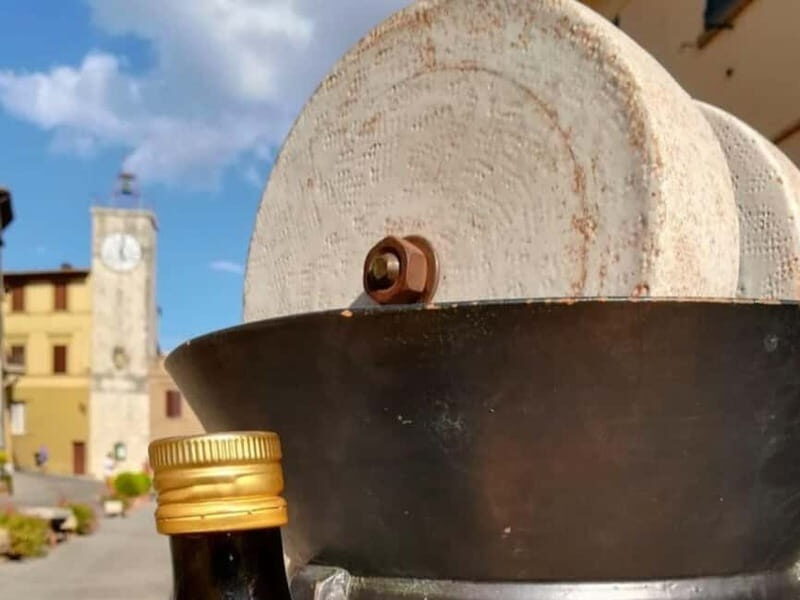 Chianciano: Olive Mill Tour with Oil and Food Tasting - Key Points