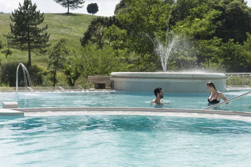 Chianciano Terme: Theia Thermal Pools Entrance Ticket - Analyzing the Value