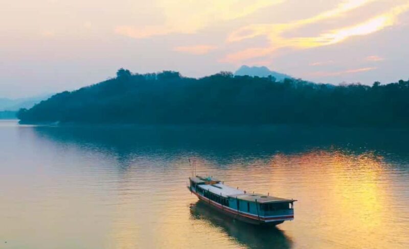 Chiang Mai: 2-Day Luang Prabang Slow Boat Tour & Hotel - Key Points