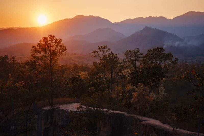 Chiang Mai: 2-Day Private Pai Tour w/ English/Chinese Guide - Why Consider This Tour?