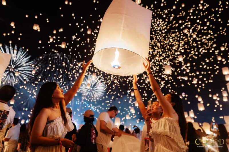 Chiang Mai 2026 CAD Yi Peng Sky Lantern Festival (Official - An Honest Look at the Chiang Mai Yi Peng Sky Lantern Festival Experience