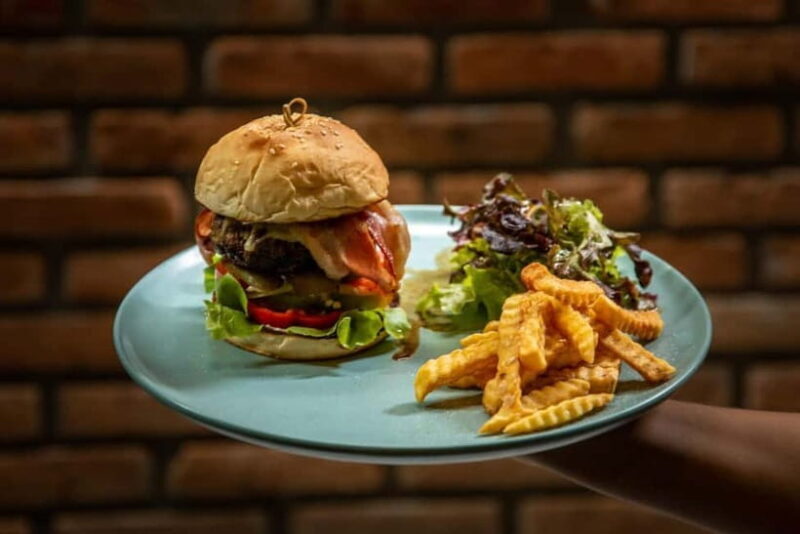 Chiang Mai: 4K Cafe by Cross Vibe Decem F&B Packages - An inviting setting in the heart of Chiang Mai