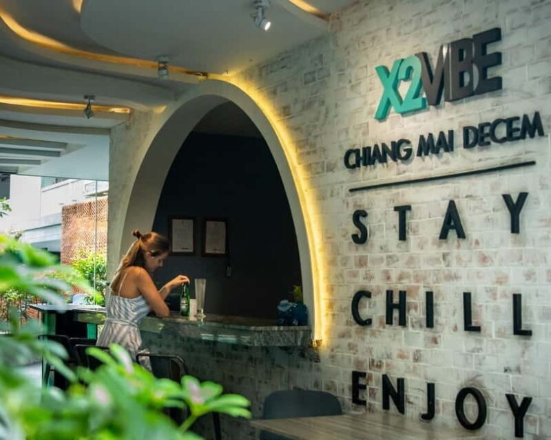 Chiang Mai: 4K Cafe by Cross Vibe Decem F&B Packages - Who should consider this experience?