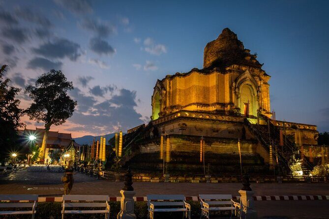 Chiang Mai by Night Tuk-Tuk Tour - Temples, Markets & Street Food - A Detailed Look at the Experience