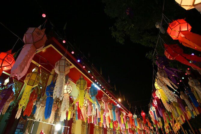 Chiang Mai by Night Tuk-Tuk Tour - Temples, Markets & Street Food - Who Will Love This Tour?