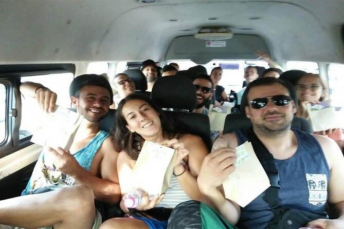 Chiang Mai-Chiang Rai: White Temple-Black House-Blue Temple-Karen Village - FAQ