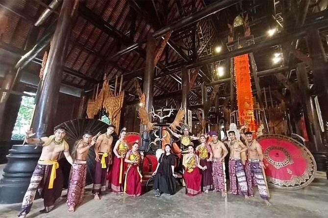 Chiang Mai-Chiang Rai: White Temple-Blue Temple-Lalita Cafe - The Sum Up