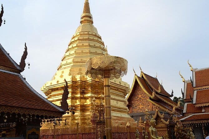 Chiang Mai-Chiang Rai: White temple-Blue Temple-Lalita Cafe-Lunch - Frequently Asked Questions