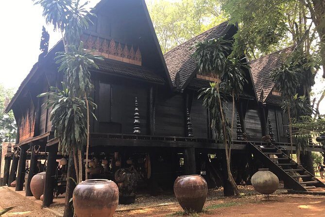 Chiang Mai-Chiang Rai:White+Black+Blue Temple+Golden Triangle+Boat Trip - Who This Tour Suits Best