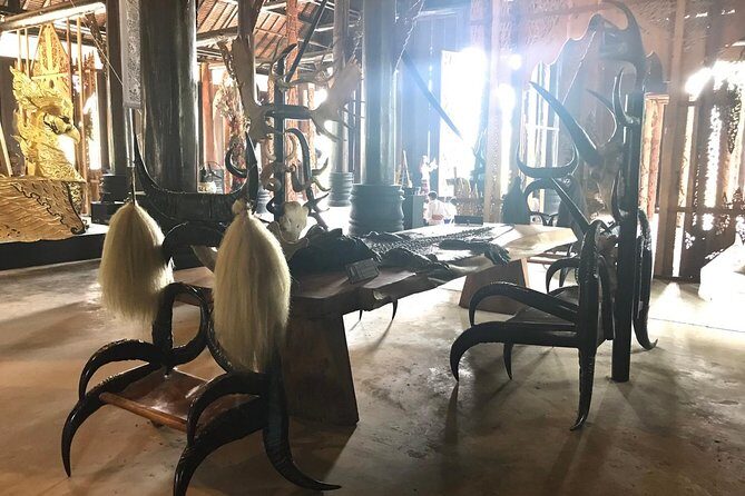 Chiang Mai-Chiang Rai:White+Black+Blue Temple+Golden Triangle+Boat Trip - Frequently Asked Questions