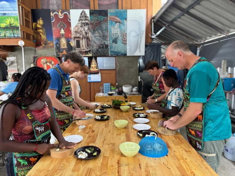 Chiang Mai: Cooking Class with Market and Pickup - The Value for Money and Practical Details