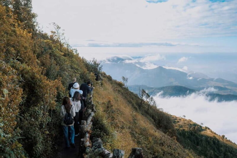 Chiang Mai: Doi Inthanon Park and Kew Mae Pan 2-Hour Hike - Key Points