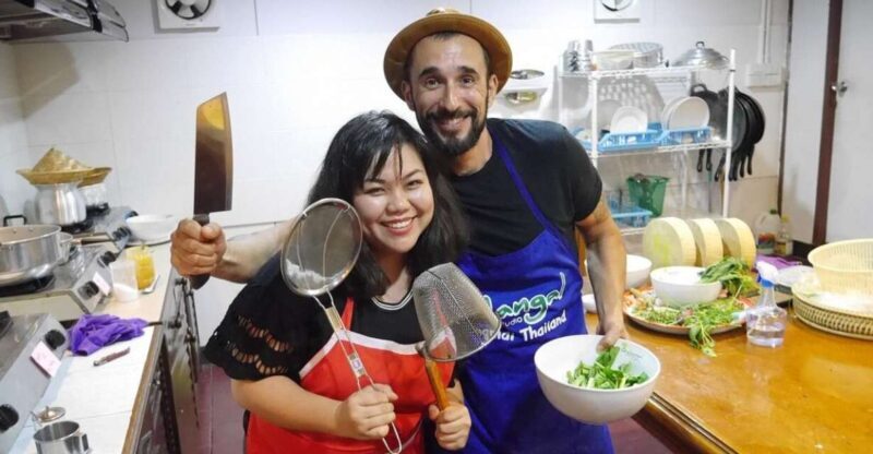 Chiang Mai: Evening Cooking Class and Local Market Visit - Frequently Asked Questions