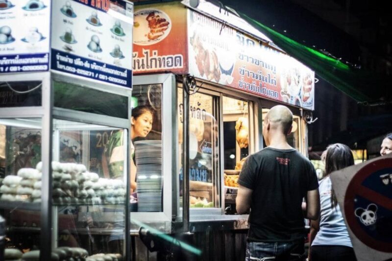 Chiang Mai: Evening Local Street Food Market Tour - What to Expect: A Deep Dive Into the Tour Experience