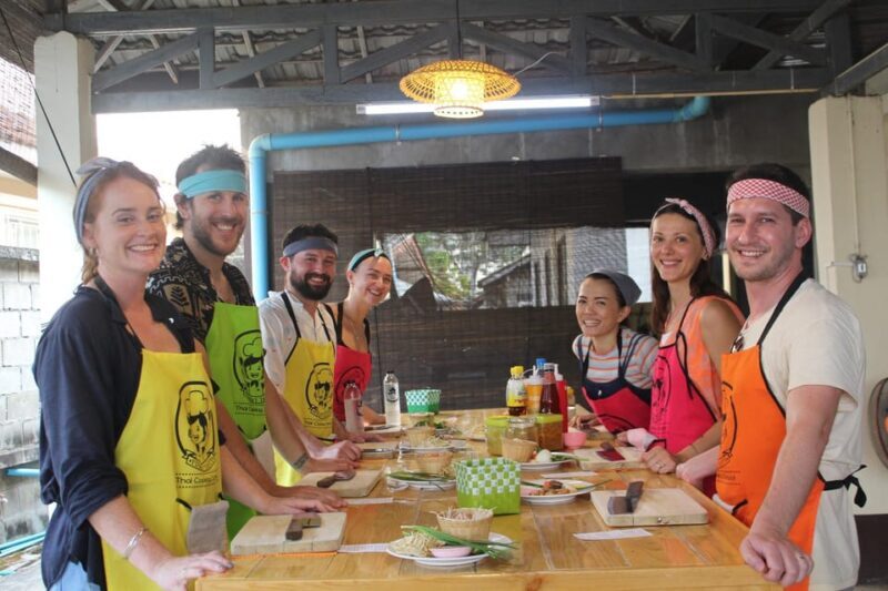 Chiang Mai: Half Day Morning Cooking Class with Market Tour - Who should consider this?