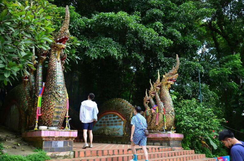 Chiang Mai: Hike on Monks Trail and Doi Suthep Private Tour - Authentic Traveler Feedback