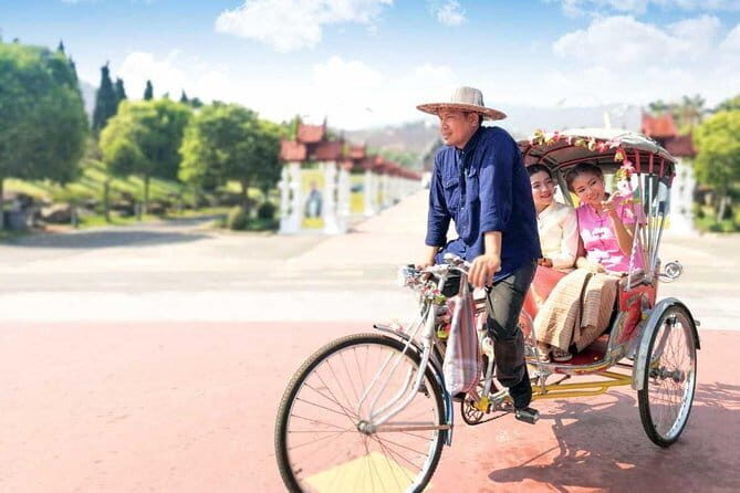 CHIANG MAI: Join Tour Half day Doi Suthep-Doi Pui Meo Village - Group Size and Guides