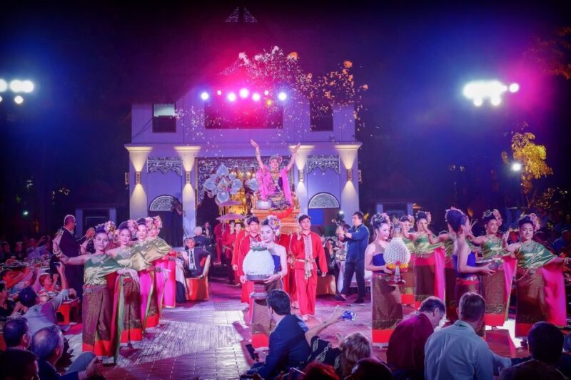 Chiang Mai: Khan Toke Traditional Meal & Dancing Performance - What to Expect on the Tour