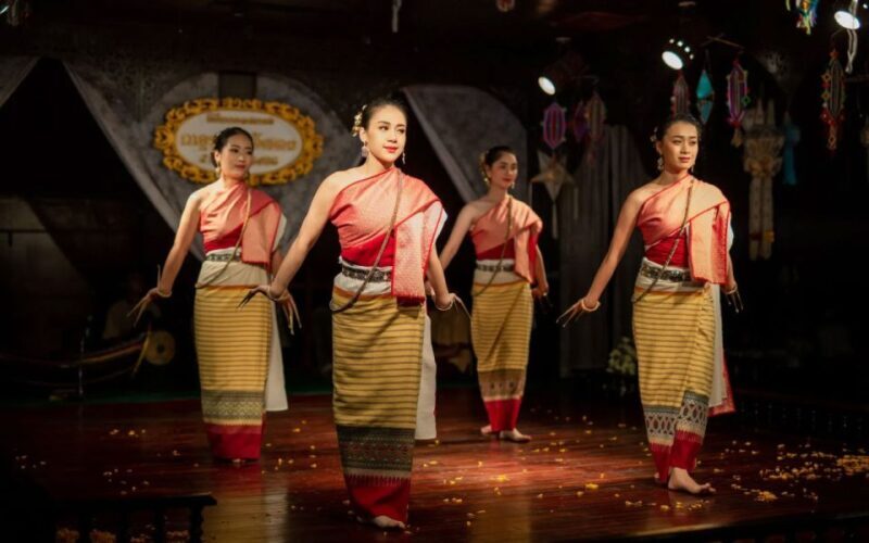 Chiang Mai: Khantoke Dinner with Traditional Performance - The Sum Up