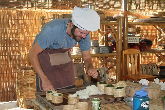 Chiang Mai Lanna Northern Thai Cooking Experience with Locals - What Makes This Tour Stand Out