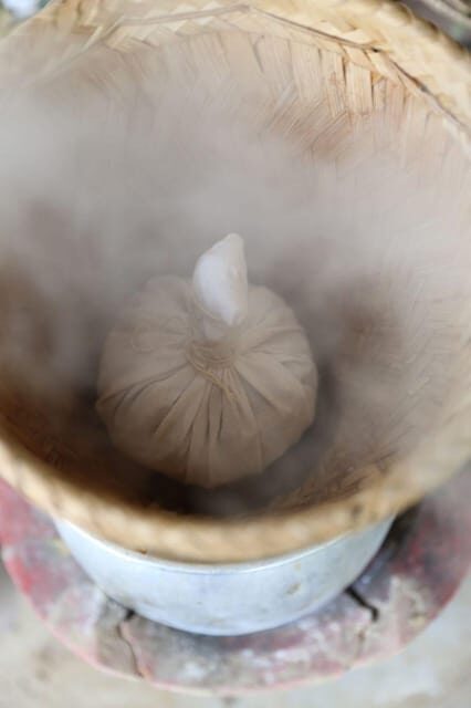 Chiang Mai : Making Herbal Ball And Inhaler - Who Should Consider This Experience?