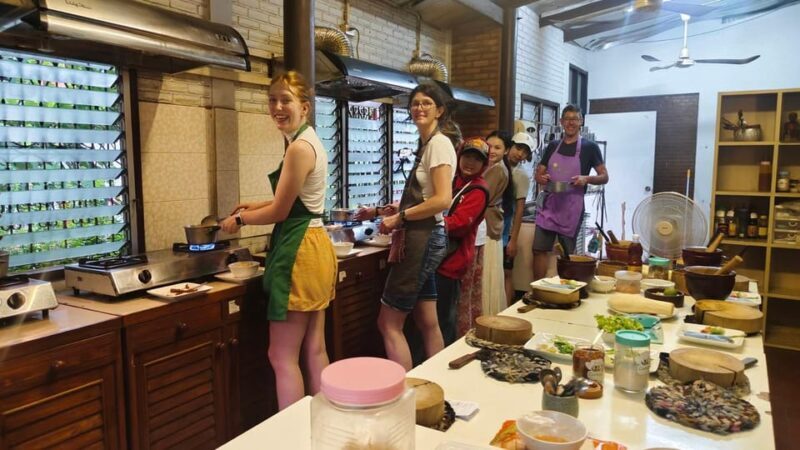 Chiang Mai: Morning Cooking Class with Market Visit - A deep dive into the Chiang Mai Cooking Class Experience