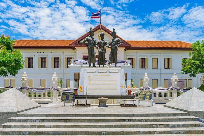 Chiang Mai Old City Walking Tour Temples Gates Lanna Stories - Introduction