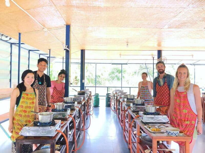 Chiang Mai Organic Thai Cooking Experience - An Authentic Culinary Journey in Chiang Mai