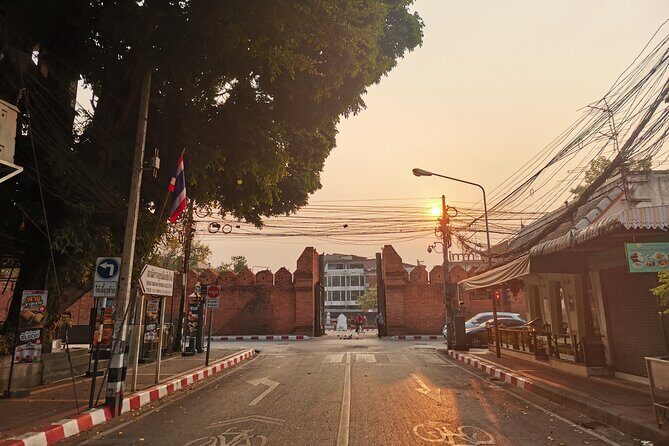 Chiang Mai Private Tuk Tuk Tour Half Day Old City Adventure - The Sum Up