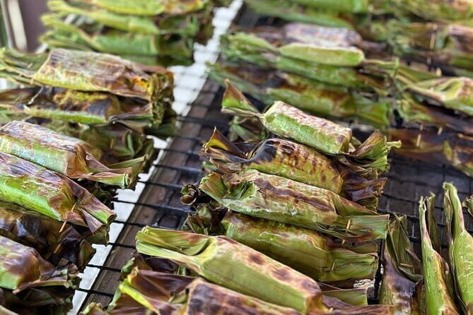 Chiang Mai Private Walking Tasting Tour with Secret Food Tours - Sweet Stops on Prapokklao Road: A Taste of Local Life